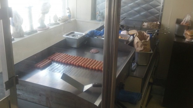 Milwaukee Weiner House & Coney Island (downtown) | Sioux City Eats